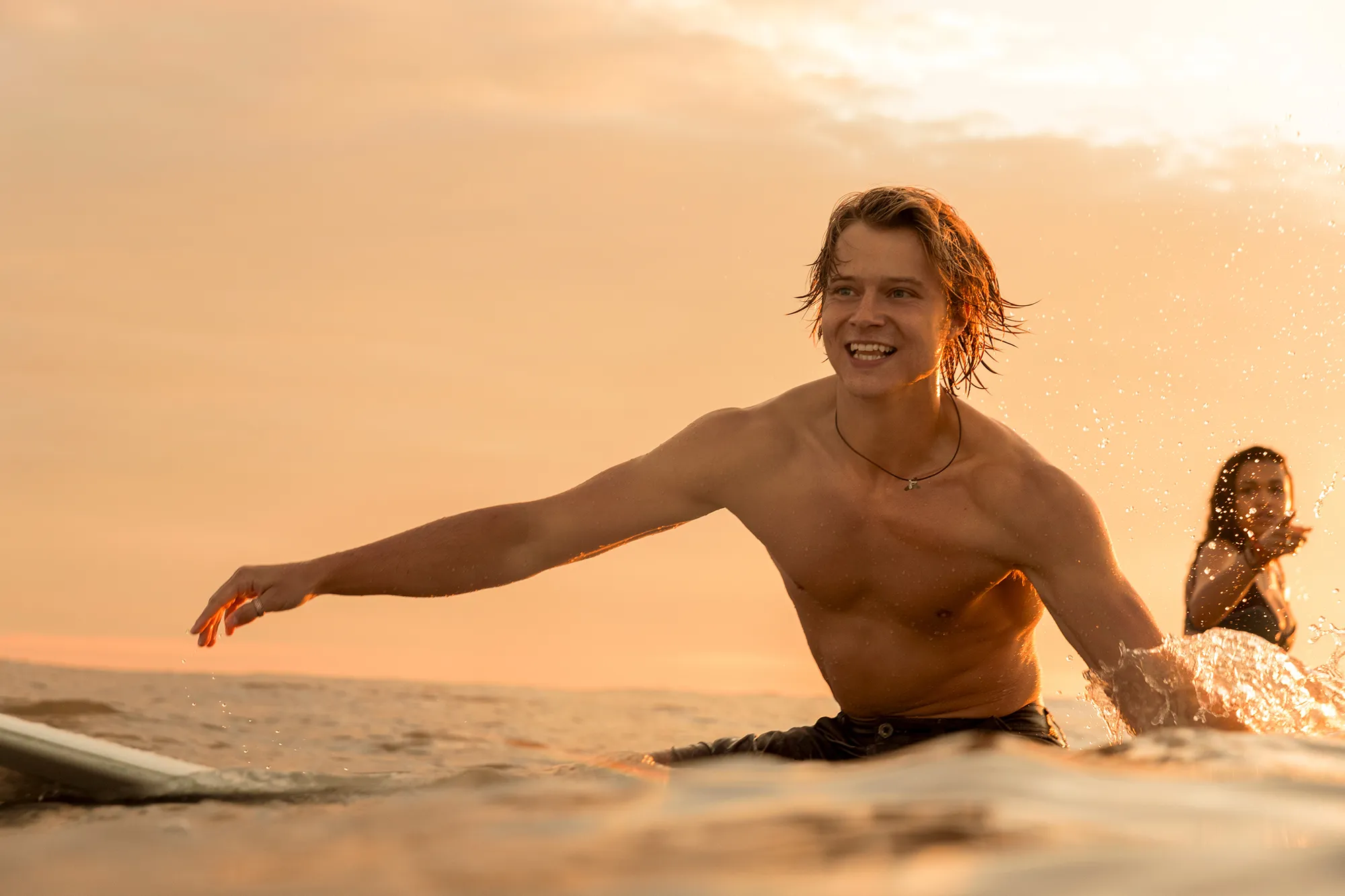JJ Maybank: The Heart of "Outer Banks" - Happy Place for Music Lovers